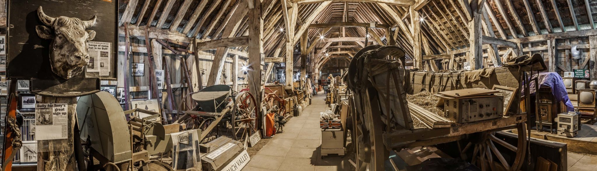 About – Upminster Tithe Barn